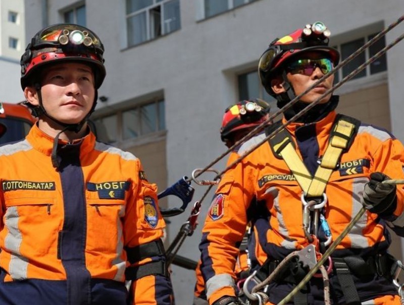 Онцгой байдлын байгууллагын Хөдөлмөрийн аюулгүй байдал эрүүл ахуйн дүрэм батлагдлаа